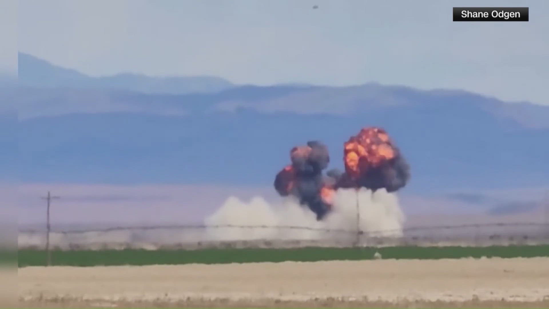 2 fighter jets collide during Idaho air show, no injuries reported