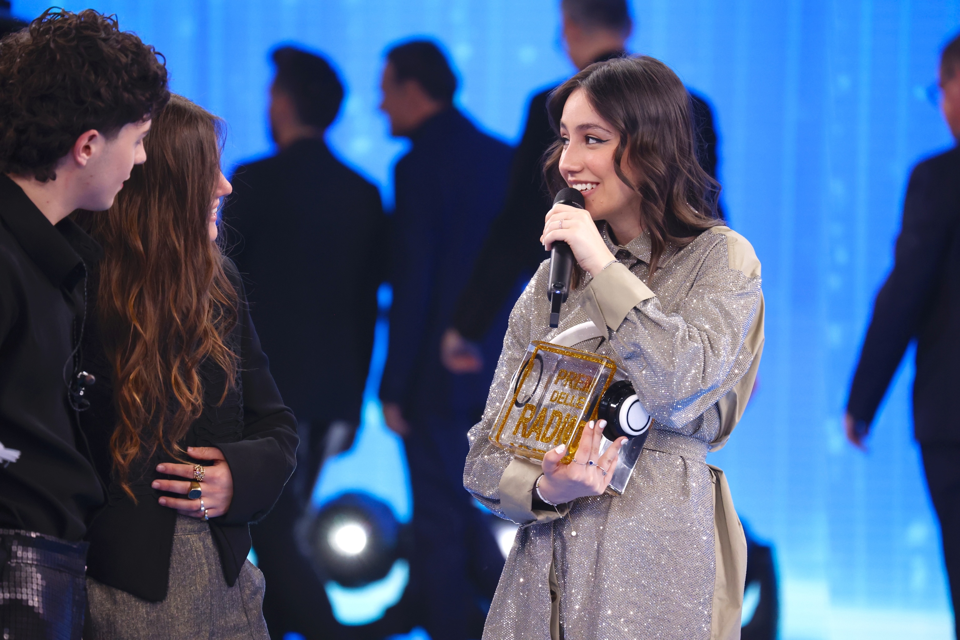 Amici, Angie ed Elena pubblicano i loro EP