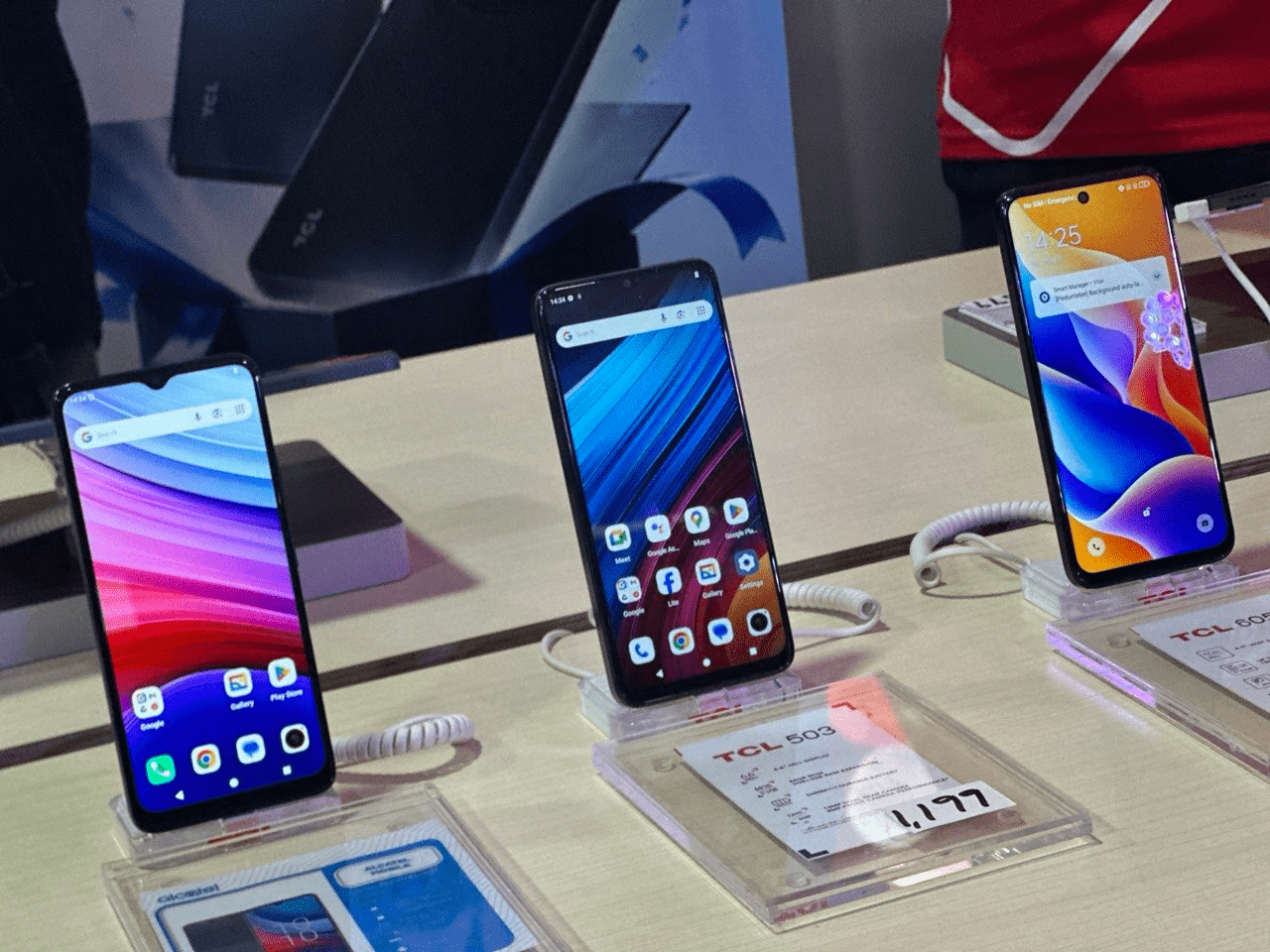 Electroland secures exclusive marketing rights for TCL mobile devices