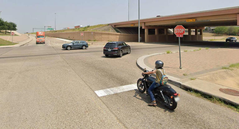 TxDOT activates new traffic lights in northwest Laredo