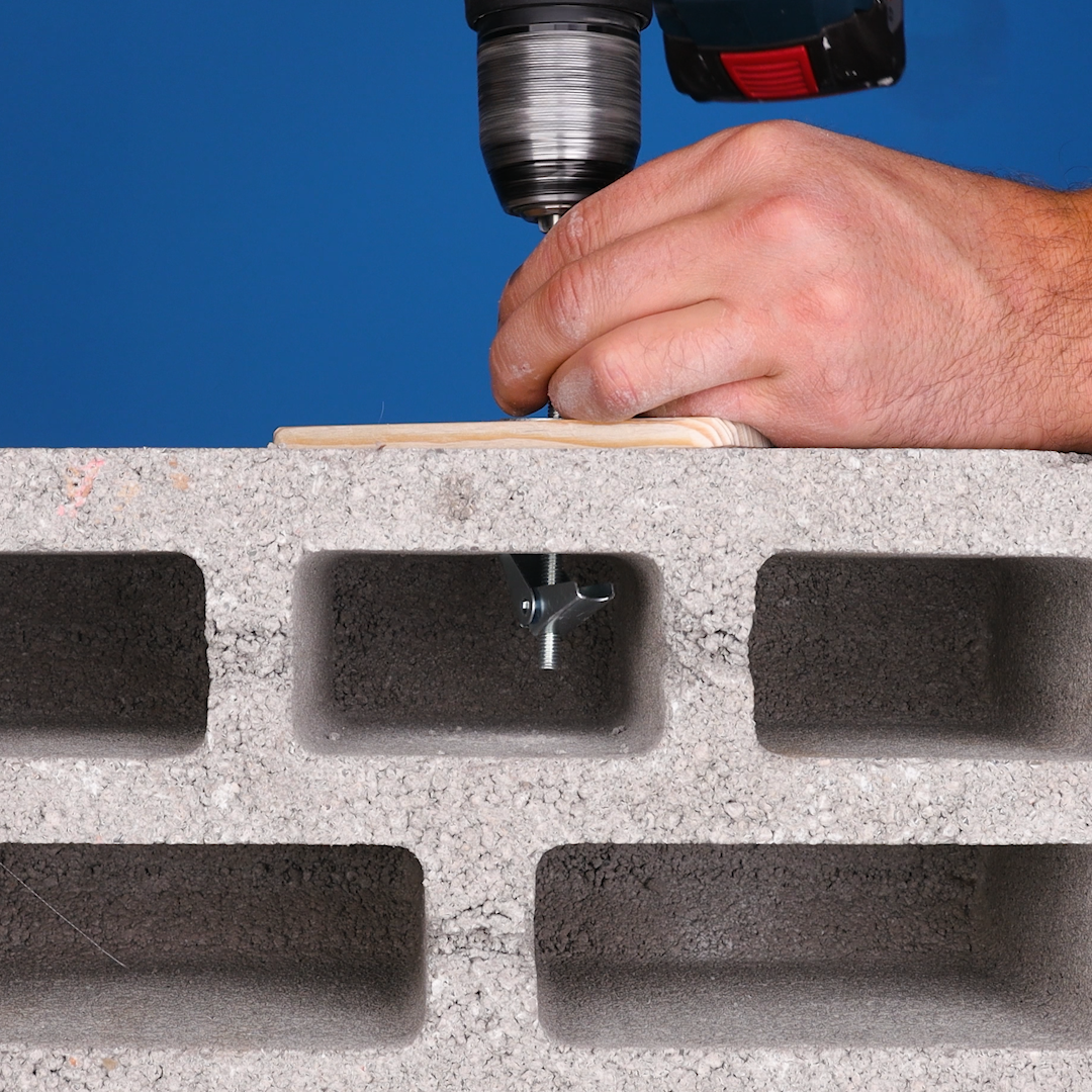Build stronger with this clever bolt trick