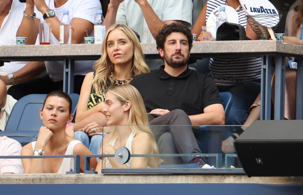 The Wedge That Drove Jason Biggs And Jenny Mollen Apart After 18 Years