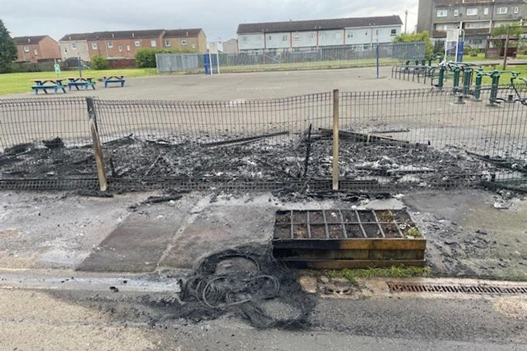 Fire erupts at West Lothian primary school as investigation launched