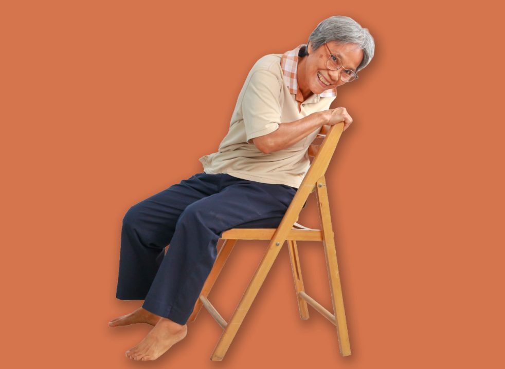 5 chair exercises adults over 60 can use to rebuild hip strength ...