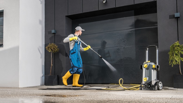 12 precautions to take when pressure washing your house this spring