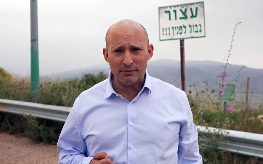 Bennett accuses Netanyahu government of stabbing troops in the back