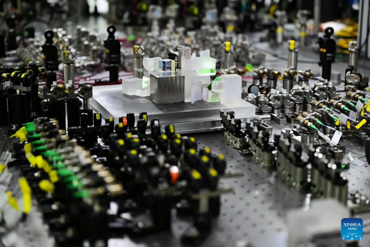 Prototype sets record for optical quantum information technology