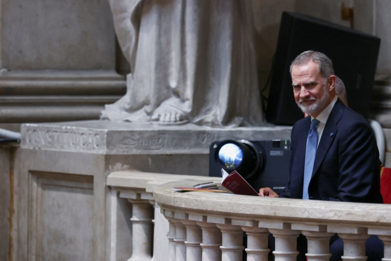 Soccer-Spanish king to attend a World Cup match in Mexico