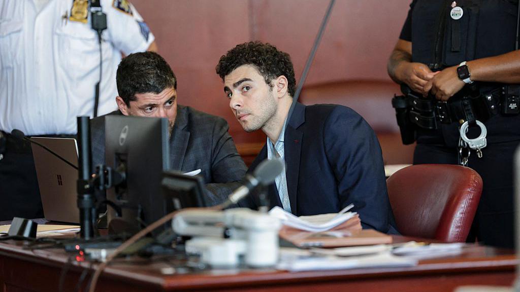 Judge rules gun, writings are admissible in Luigi Mangione's New York ...