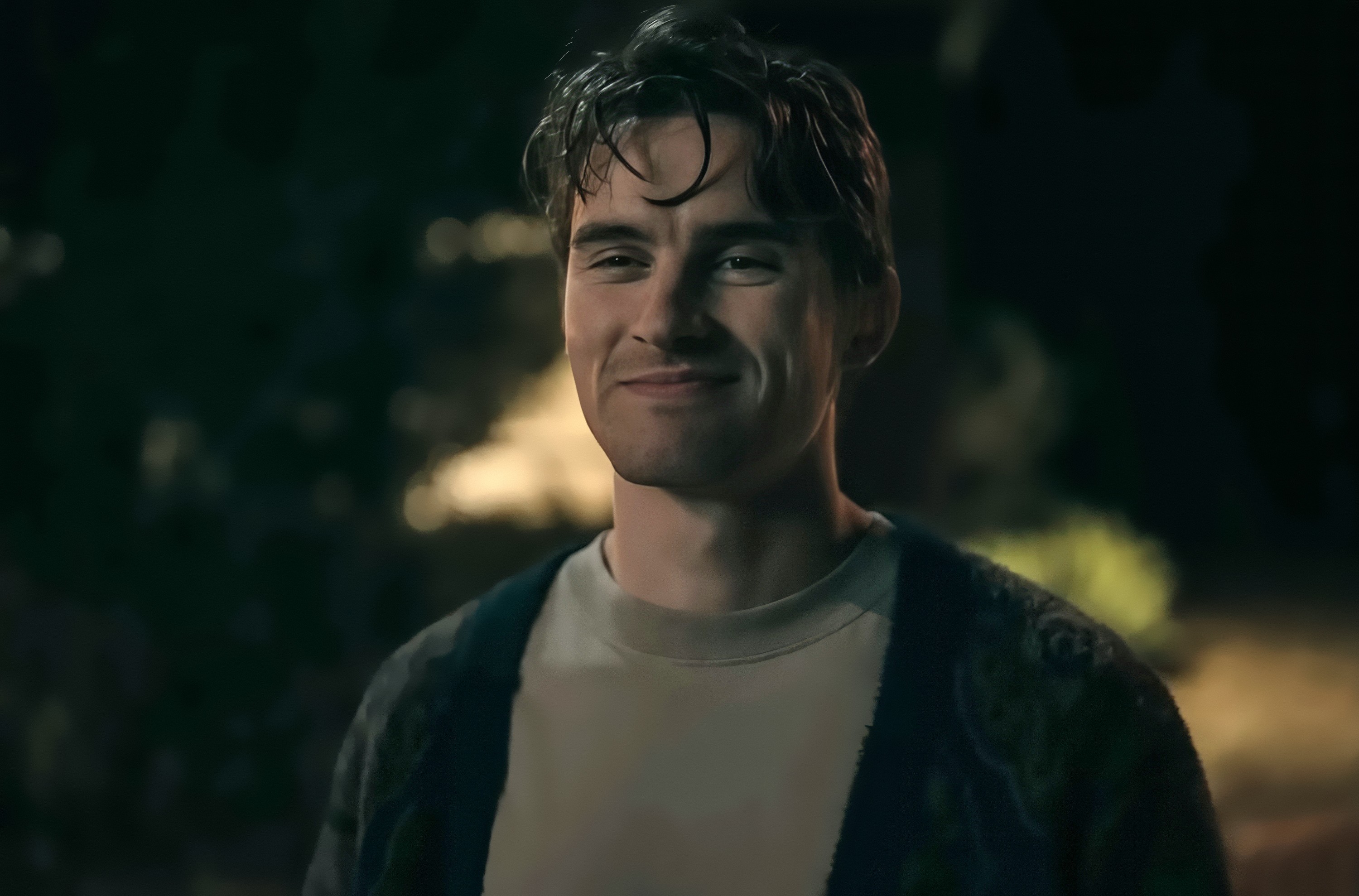 Obsession: Audiences debate whether Bear is the movie's real villain