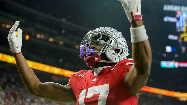 2026 NFL draft first wide receiver selected: Carnell Tate vs. Jordyn Tyson
