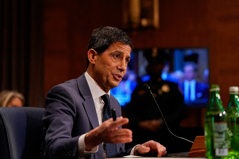 Warsh to be sworn in as Fed chair at White House on Friday, official says