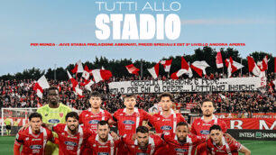 Serie B, finale playoff Catanzaro-Monza live 0-0: traversa colpita da ...