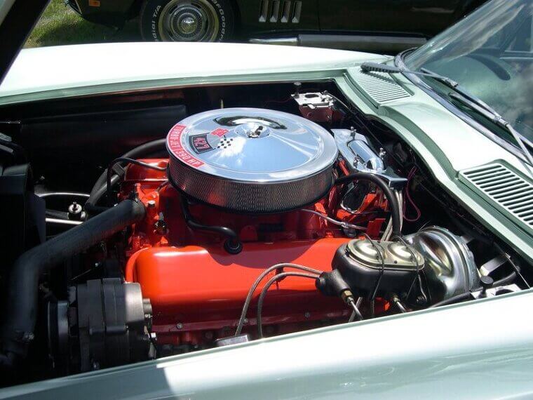 The American big-block coupes that collectors still fight over today