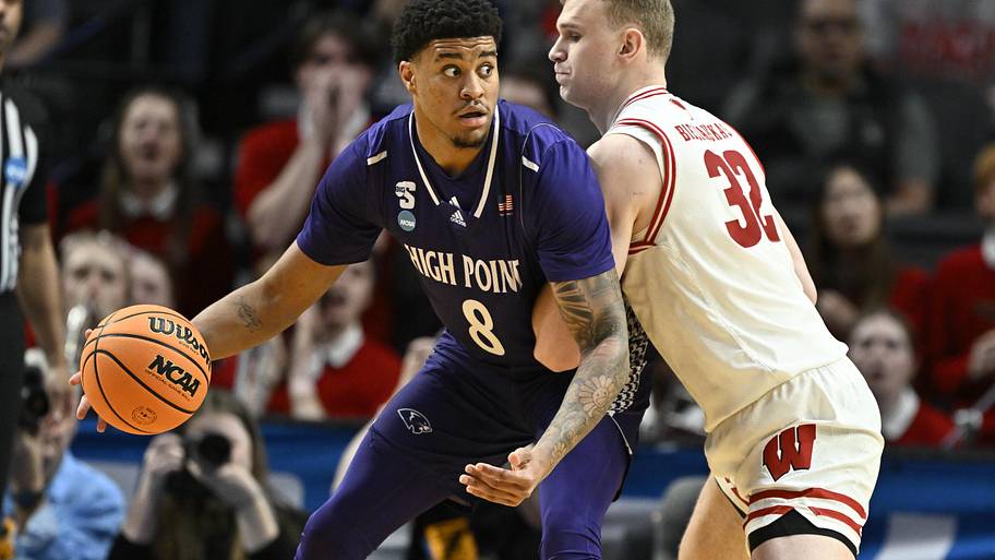 Badger basketball exit meetings: Aleksas Bieliauskas was thrown into ...