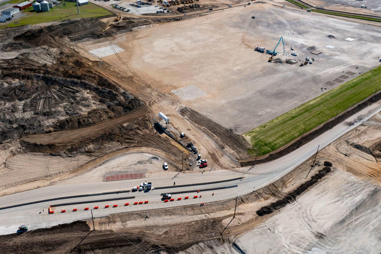See massive construction site's progress for $16B OpenAI data center ...