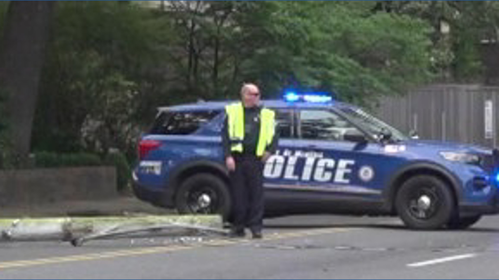 Pole down on Mendenhall