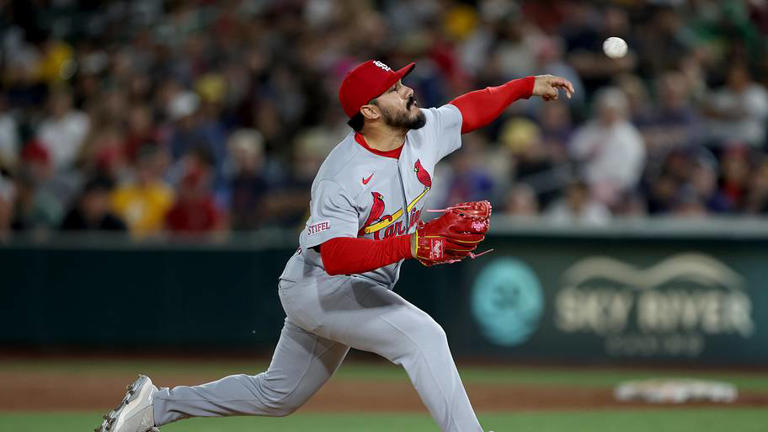 Cardinals red-hot start shouldn't change potential trade deadline strategy