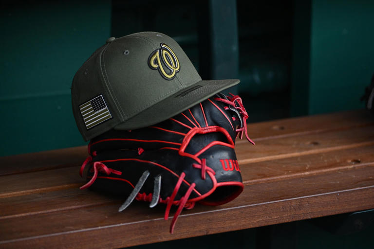 Nationals ban attendee who unfurled white nationalist banner at home game