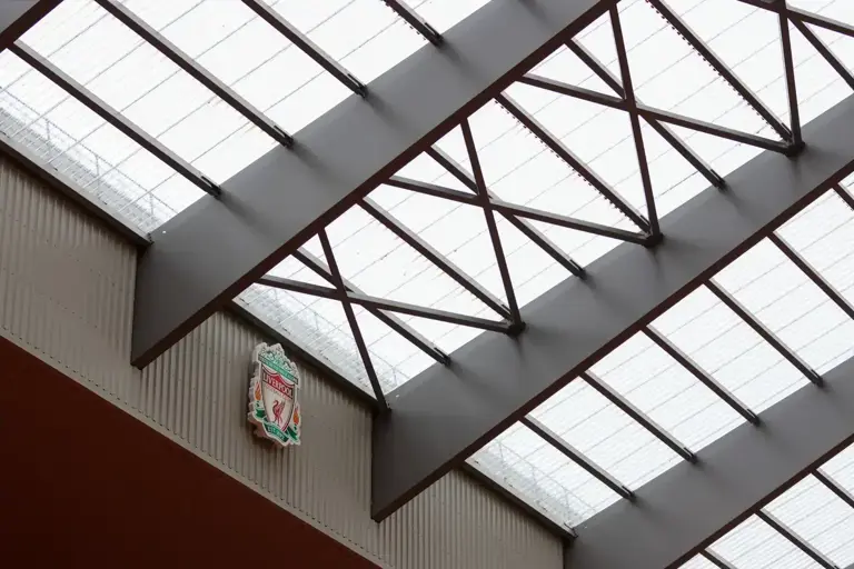 Coach set to join Liverpool now left out of work
