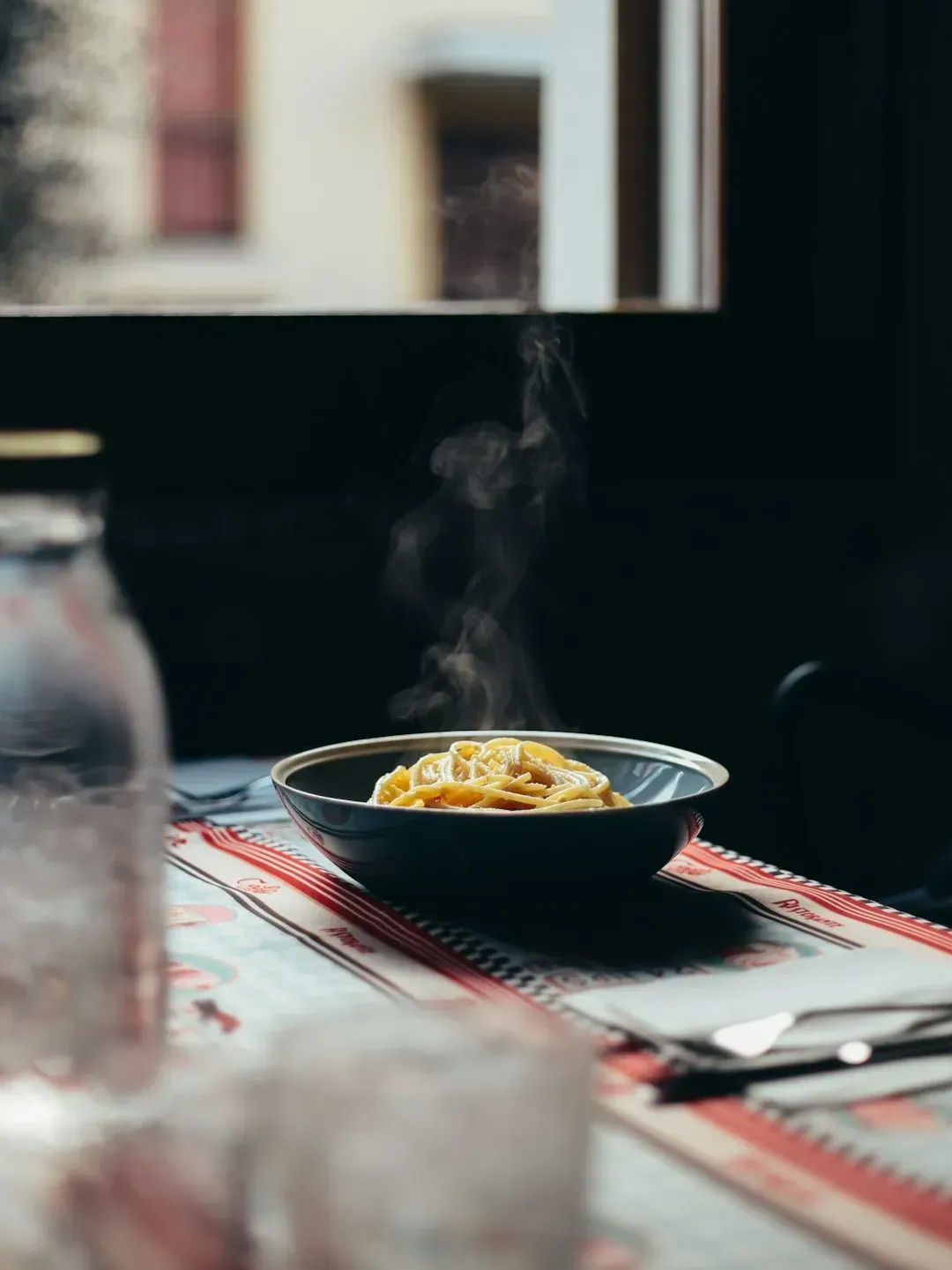13 items you shouldn't store in plastic containers (though many homes do)