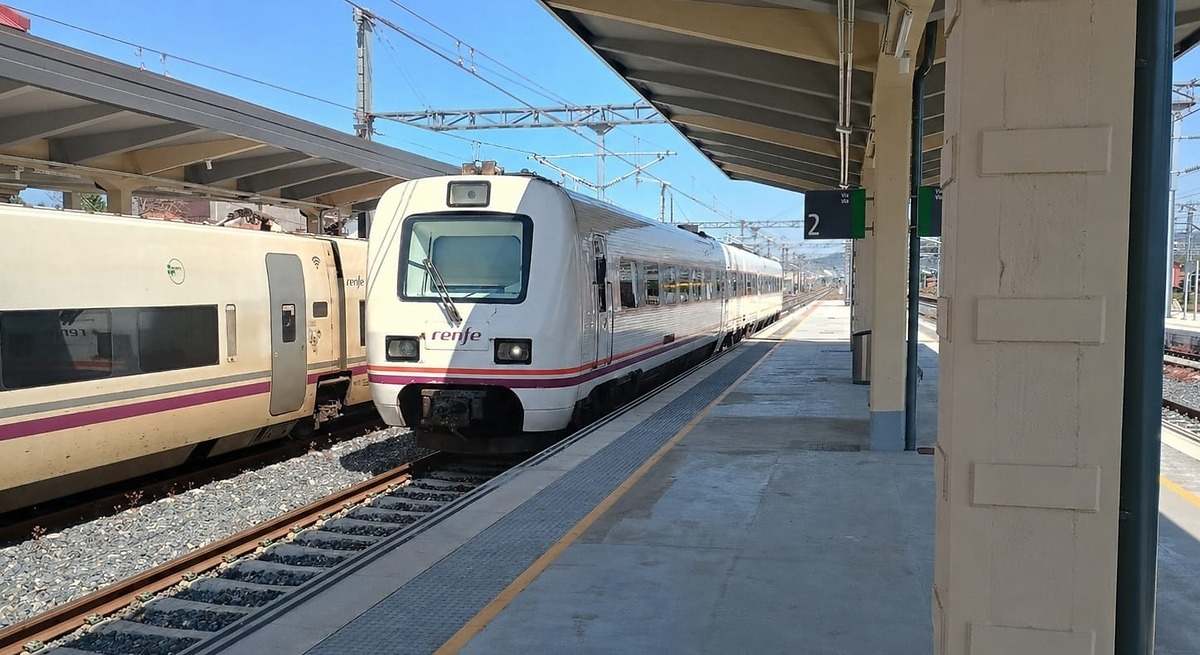 Renfe adelanta el horario del Alvia Lugo-Madrid y permite por primera ...