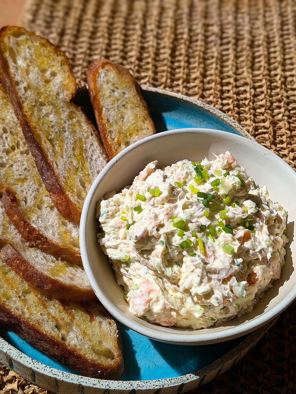 Smoked salmon dip recipe with fresh sourdough bread
