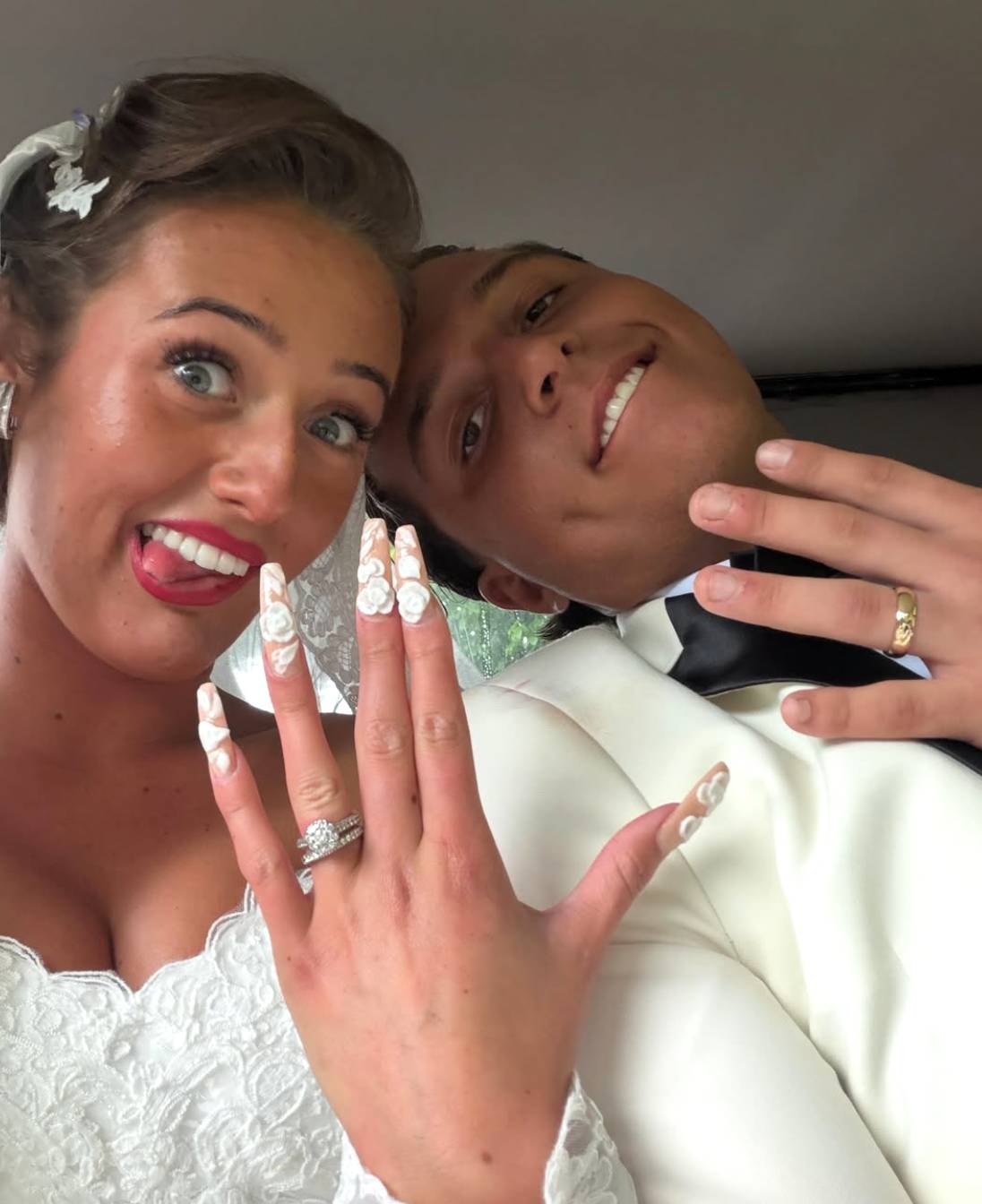 Venezuela Fury responds after new husband Noah Price seen without ...