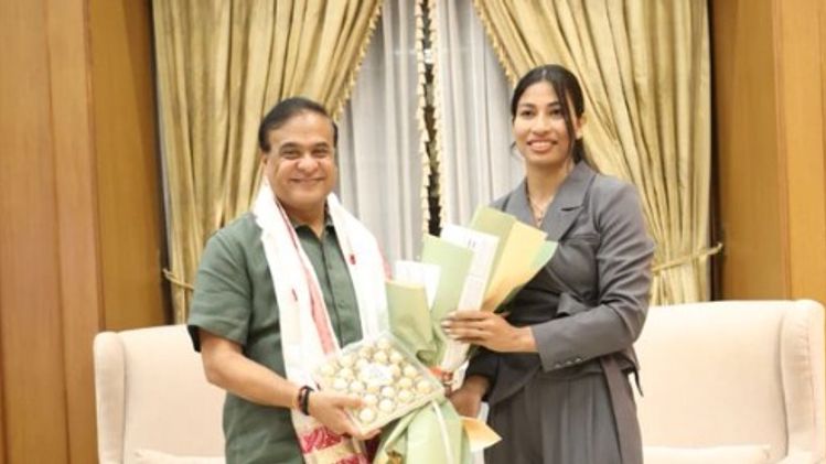 Assam CM felicitates boxer Lovlina Borgohain on Asian and Commonwealth ...