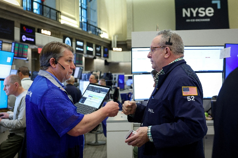 Stocks mostly ease with tech shares while oil prices climb to two-week high