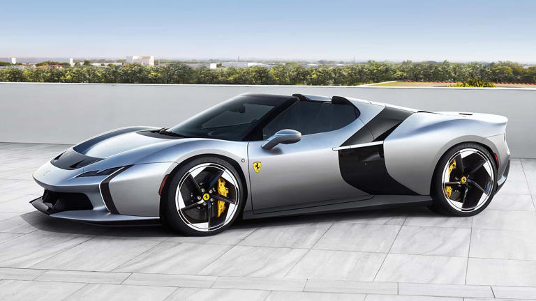 El último Ferrari 'one-off' es un cabrio V8 y se llama HC25