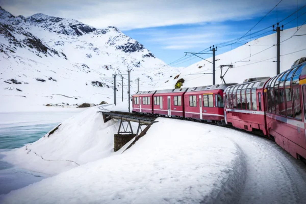 15 places where the train ride’s the highlight