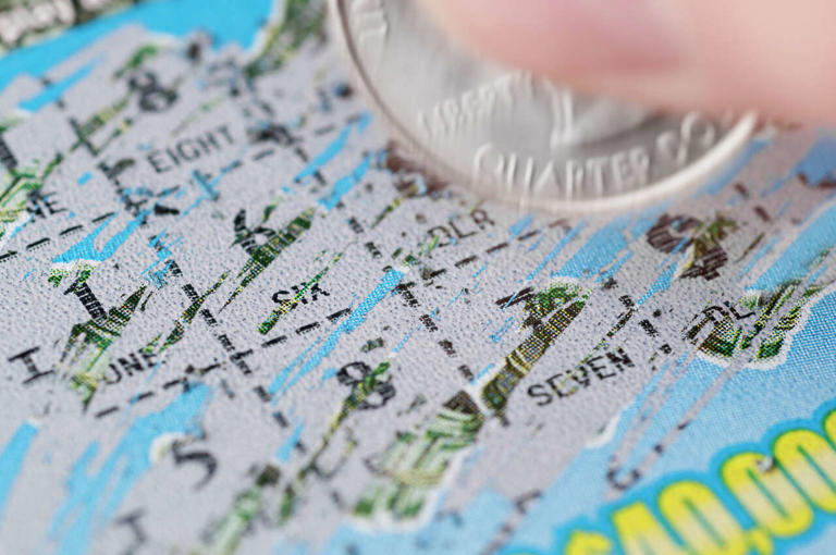 Genesee County woman wins $1 million on Michigan Lottery ticket