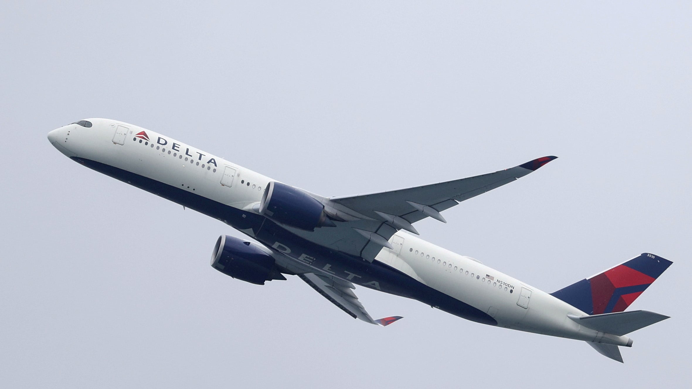 Shanghai-bound Delta flight forced to divert after passenger chaos