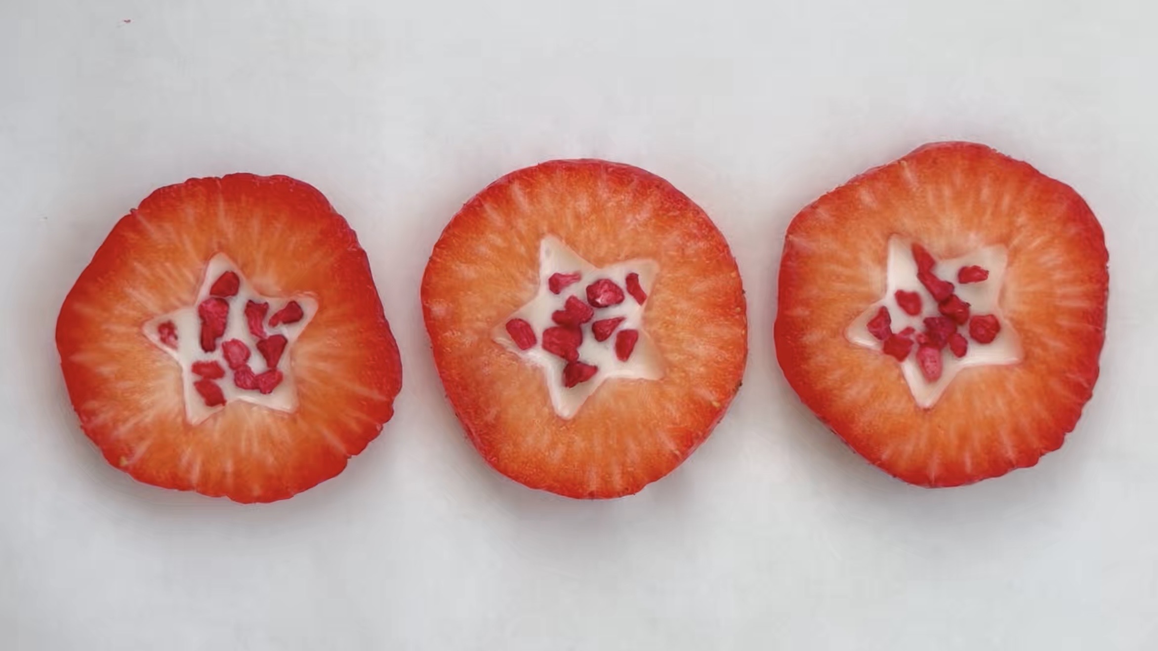 Star yogurt strawberries