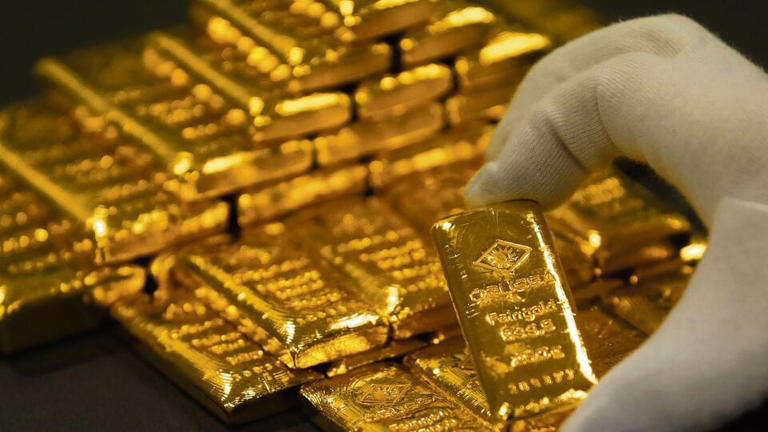Gold, silver rates today: Comex gold rebounds $27/oz, silver gains $1 ...
