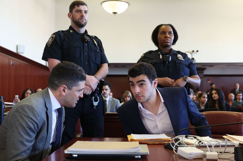 Judge allows gun and notebook as evidence in Luigi Mangione murder ...