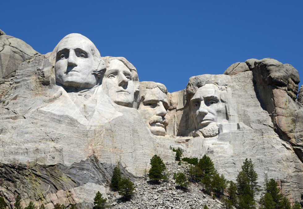 15 statues around the world that triggered massive backlash