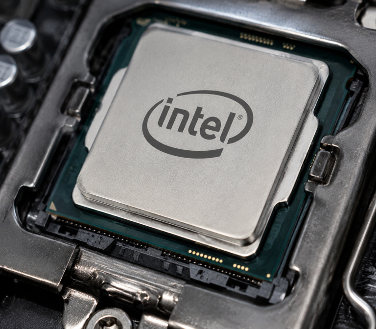 Intel stock dips again: Why analysts are still bullish