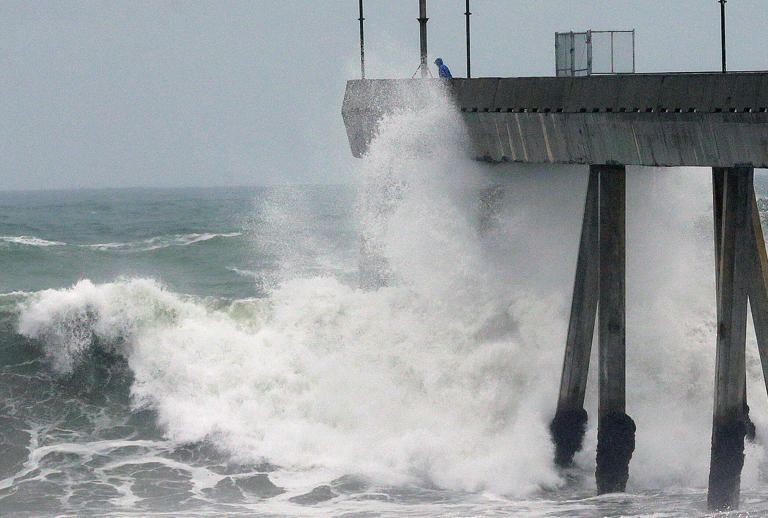 Odds are increasing for a ‘super El Niño’ this summer. Here’s what that ...