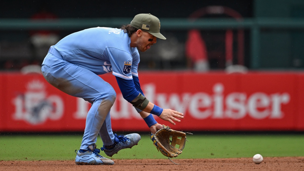 MLB: Bobby Witt pulls off the bluff of the year—leaves a Cardinals ...
