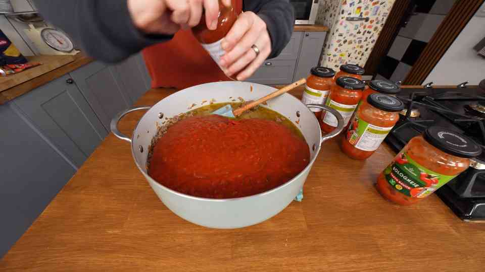 Watch how this 100-layer lasagne turns out