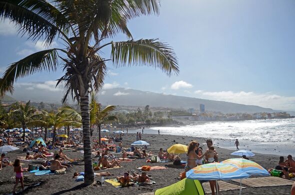 Tenerife and 3 European holiday hotspots issued 'no travel' warnings ...