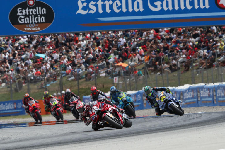 Francesco Bagnaia felt dizzy after Johann Zarco crash: "Maybe I wasn’t ...