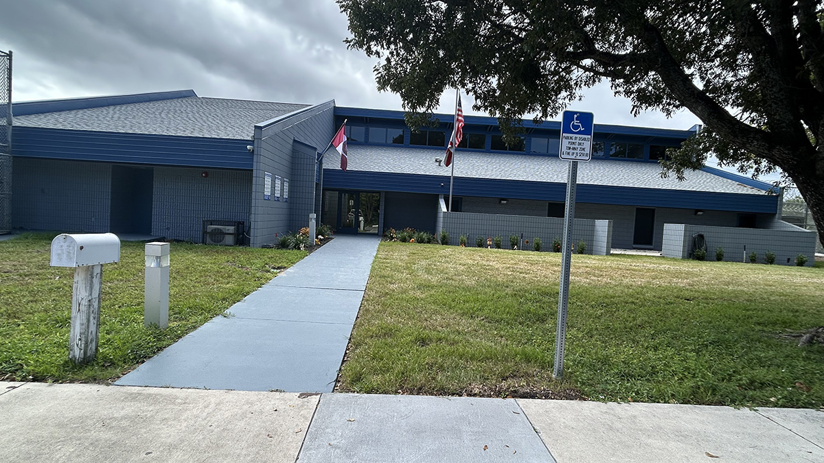 Employee of juvenile justice facility accused of sex battery of inmate ...