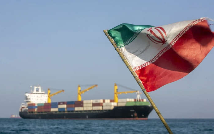Iran allows 30 ships through strait under China-linked deal