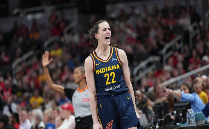 Caitlin Clark playfully hit Storm player with the Mutombo finger wag