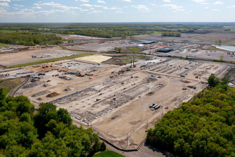 See massive construction site's progress for $16B OpenAI data center ...