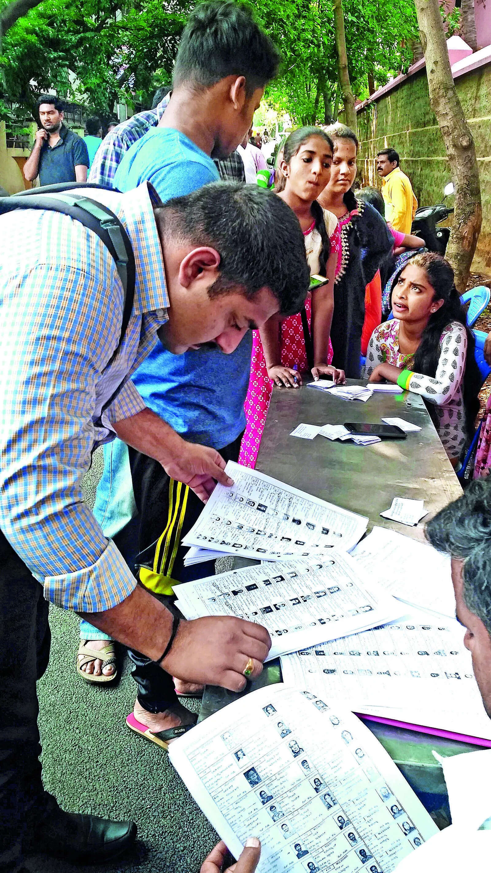 Tracing family links in 2002 rolls a tough ask for voters ahead of SIR