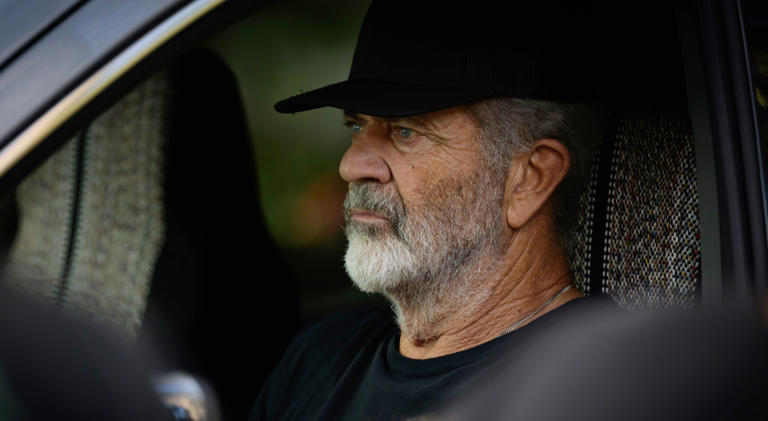 Mel Gibson: «Avevo tre amici malati di cancro, stadio 4. Ora sono ...